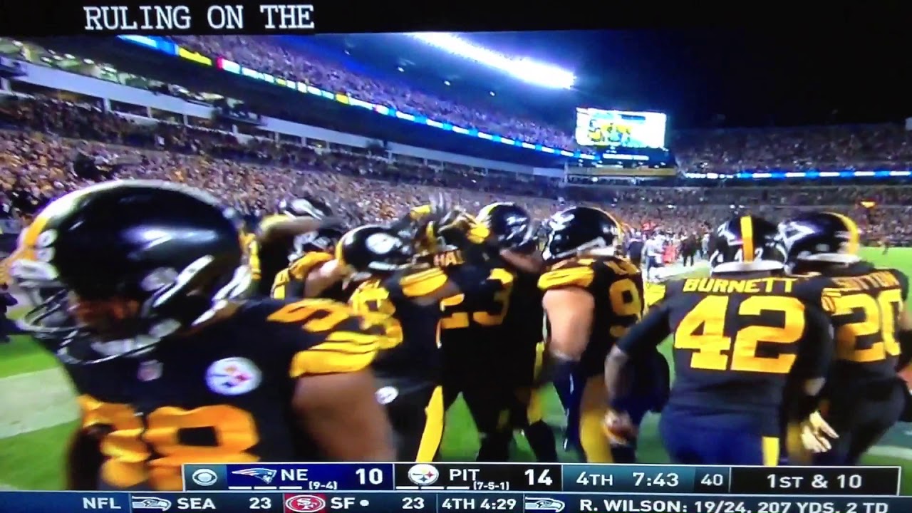 Joe Haden Jumps high to make a UNBELIEVABLE sideline interception from ...