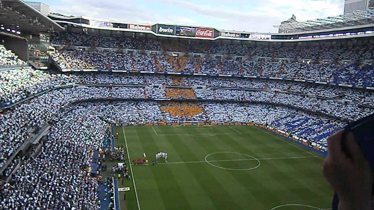 Mosaico en el bernabeu final de liga - YouTube