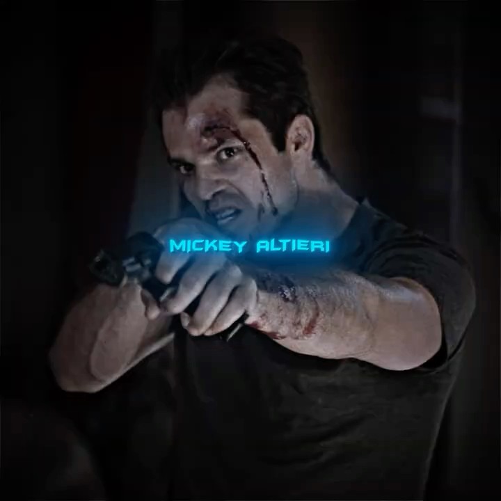 Mickey Altieri vs Miguel Prado - YouTube