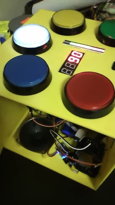 Arduino Whack-a-mole opened up. - YouTube