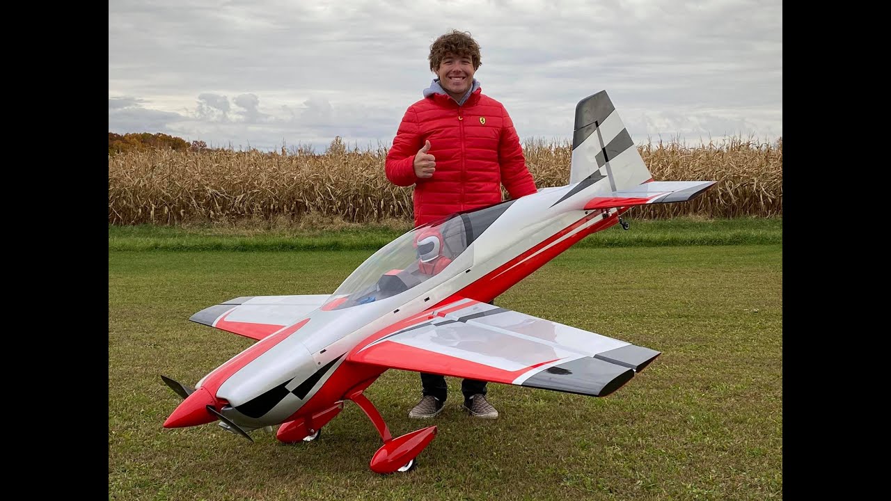 Extreme Flight Extra 300 NG 104" flow by Jase Dussia - YouTube