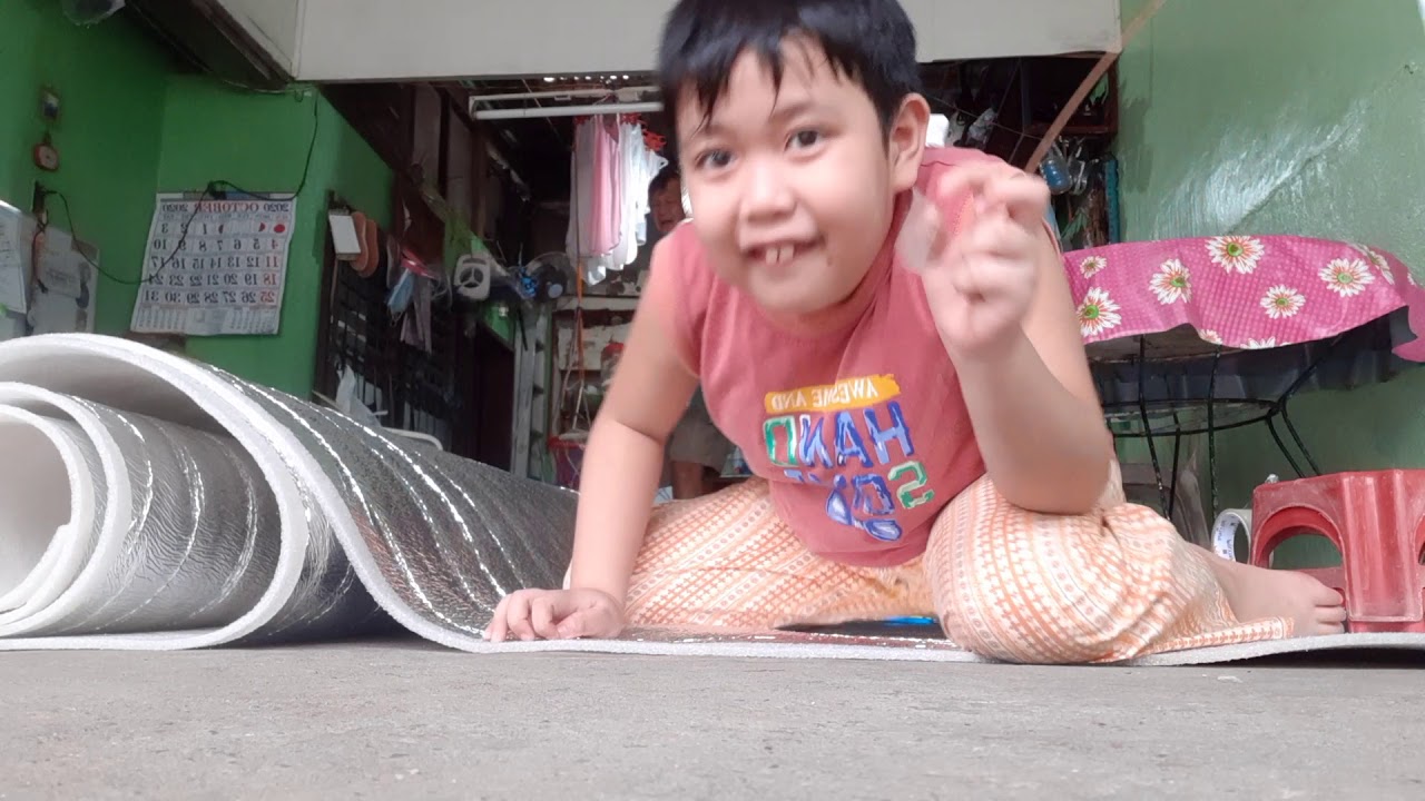 making kite pasensya na po at butas po Pajama ko 🤣🤣🤣 - YouTube