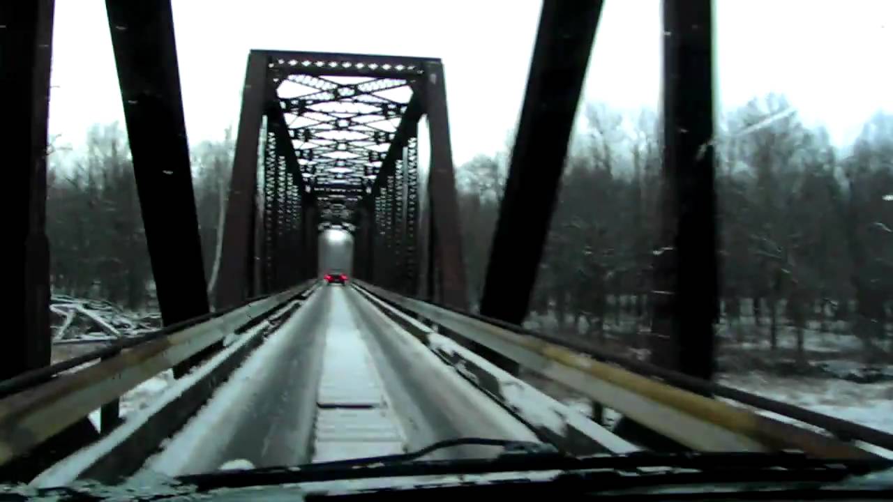 Christmas day crossing of the Wabash Cannonball Bridge 2010 - YouTube