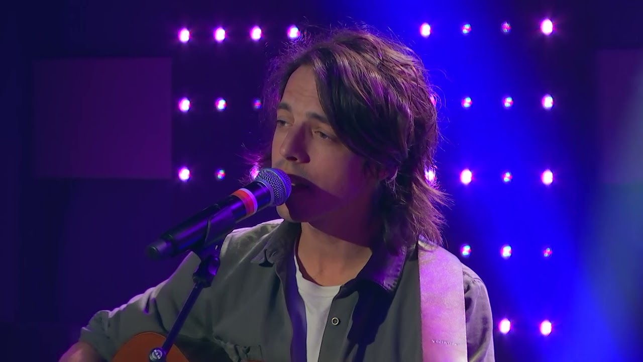 Mathieu Des Longchamps - La guaira (Live) - Le Grand Studio RTL - YouTube
