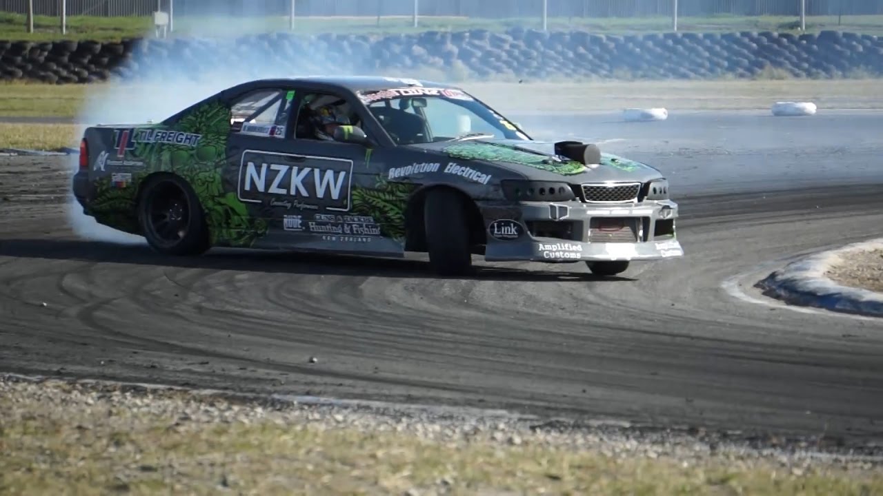 Dylan Woolhouse Supercharged LS2 V8 C35 Laurel - D1NZ Drifting ...