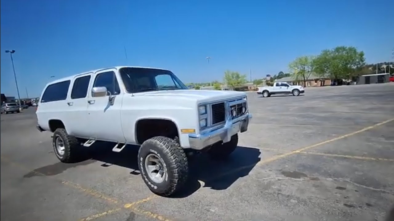 Check out this "Lifted" GMC Sierra Classic Suburban that Mrs PIB and I ...