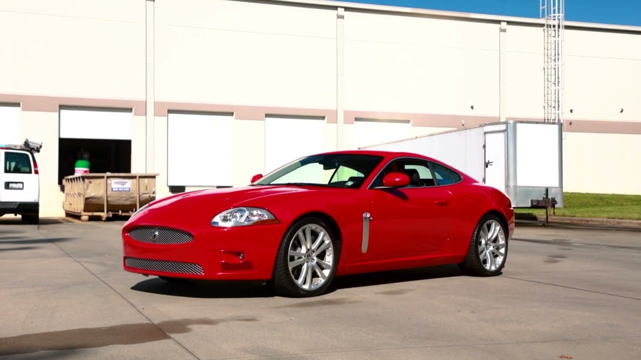 2007 Jaguar Xkr Red