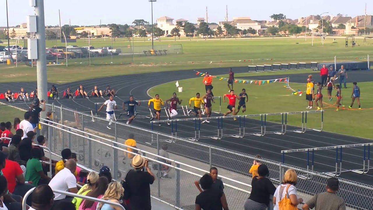 Isaiah Lucas 110H District Champion (13.74) 2015 - YouTube