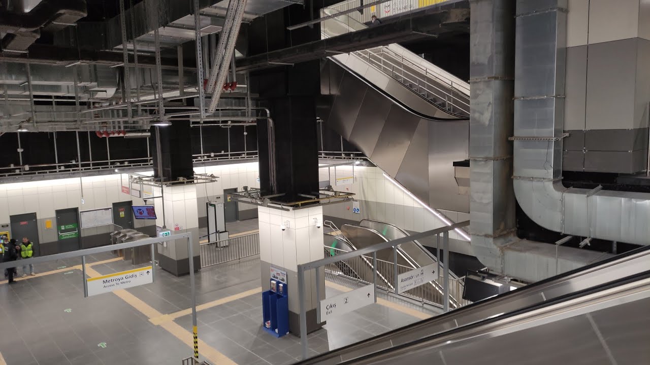 MASKO Metro İstasyonu - YouTube