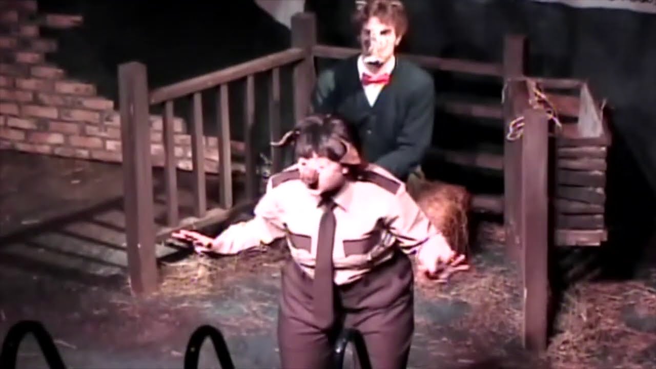 The True Story of the 3 Little Pigs! - 2006 - YouTube