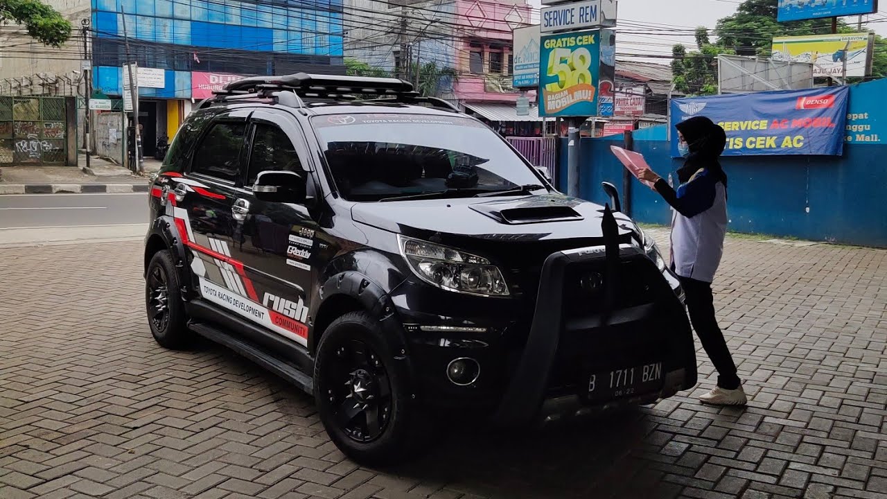 Toyota Rush 2012 full Modif - YouTube