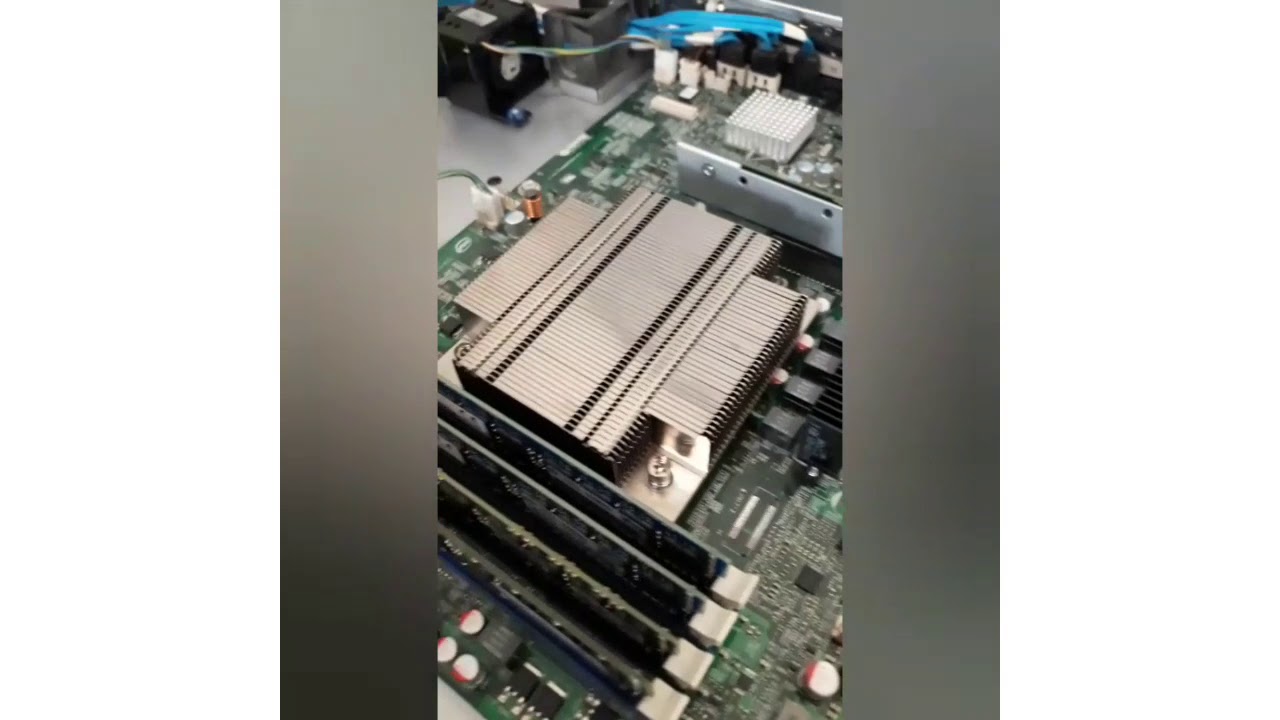 server intel s1200 fan sound - YouTube