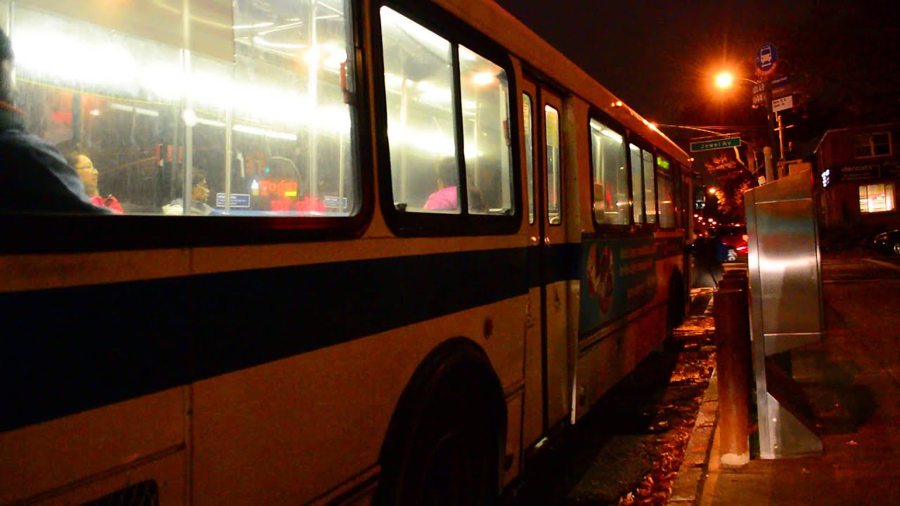 MTA New York City Bus 1999 Orion V 6202 On The Q20A @ Main Street ...