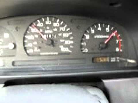 94 Nissan Pathfinder 0 to 60 test - YouTube
