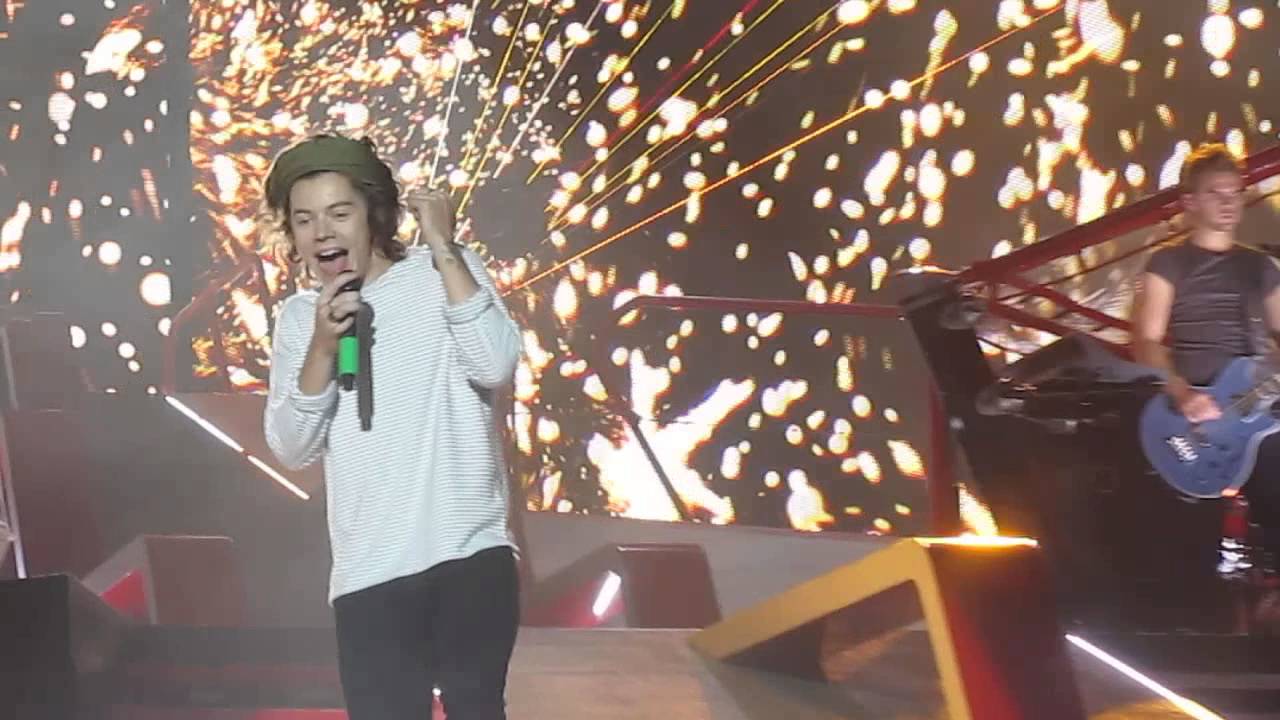 HD - Best Song Ever - One Direction - Manchester Etihad stadium 31st ...