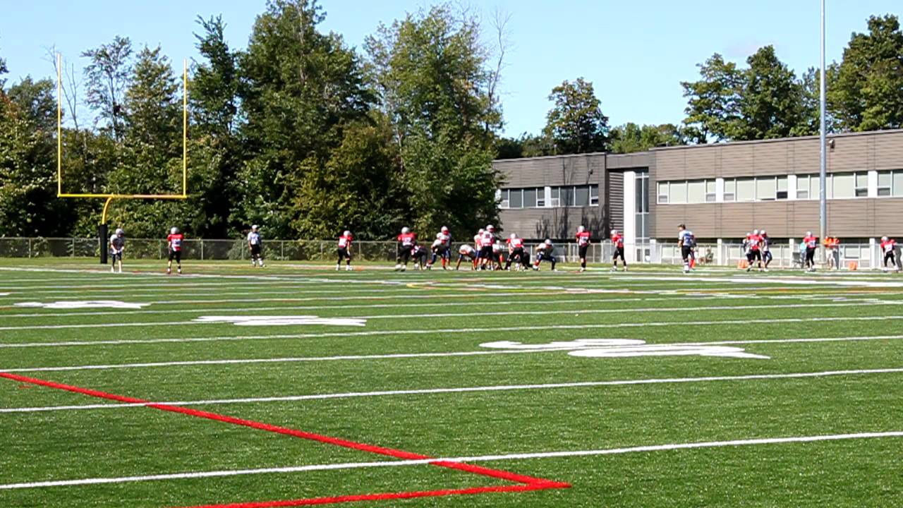 2011 Western Patriotes Peewee AAA Football - The Fly - YouTube