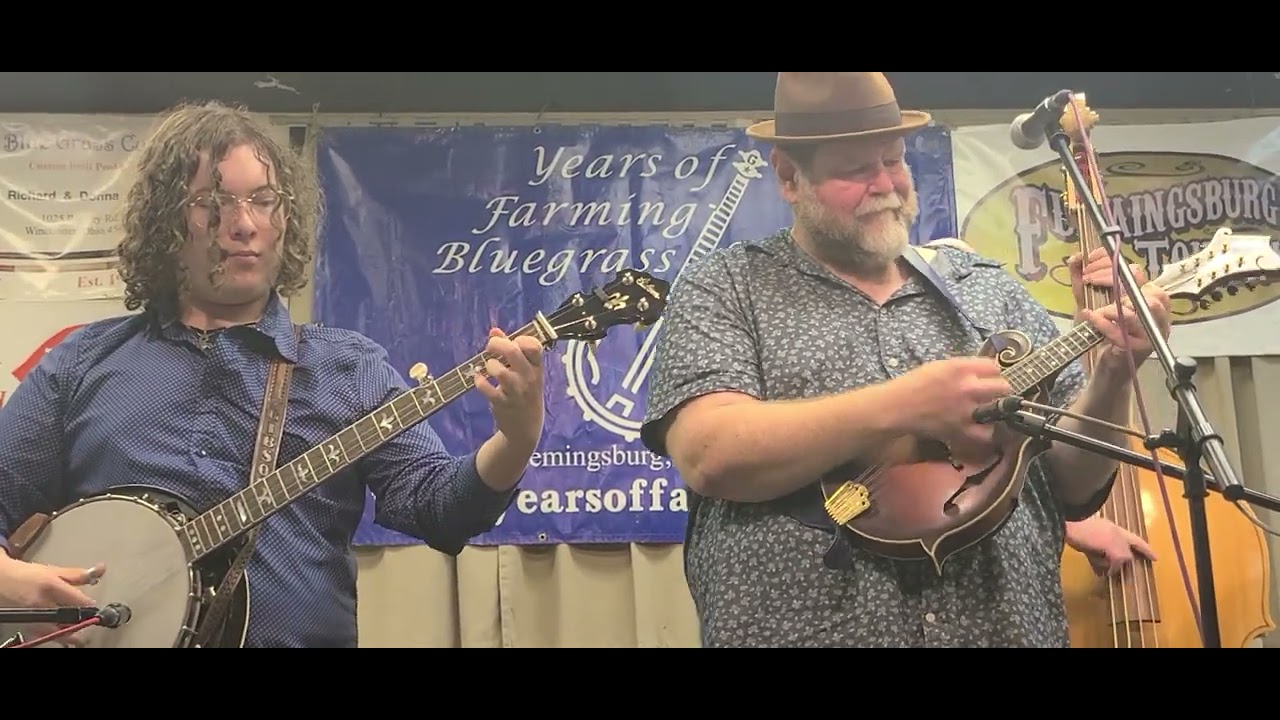 Billy in the Lowground / Don Rigsby and Caleb Daugherty - YouTube
