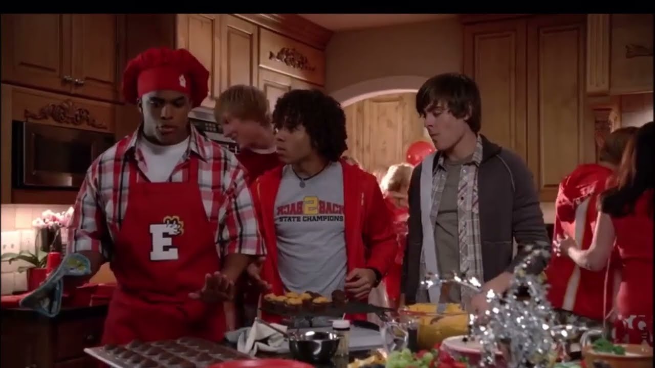 High School Musical 3-Deleted Scene-Extended Party - YouTube