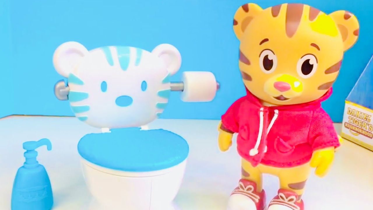 LEARNING To Use The POTTY Daniel Tiger Books Toys Flushing Toilet Song ...