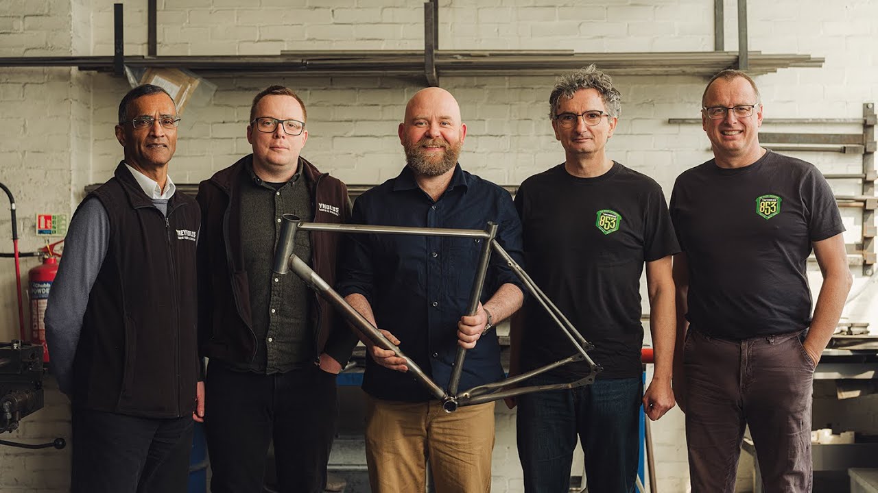 Fairlight Strael 4.0 Design - Reynolds 853 Road DZB - YouTube