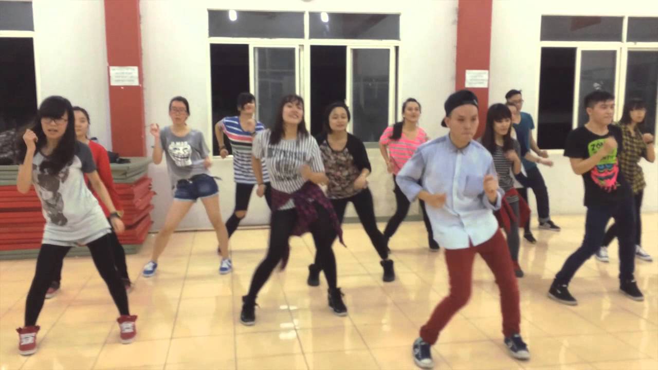 808 Dance Community - Merry Christmas 2013 - YouTube