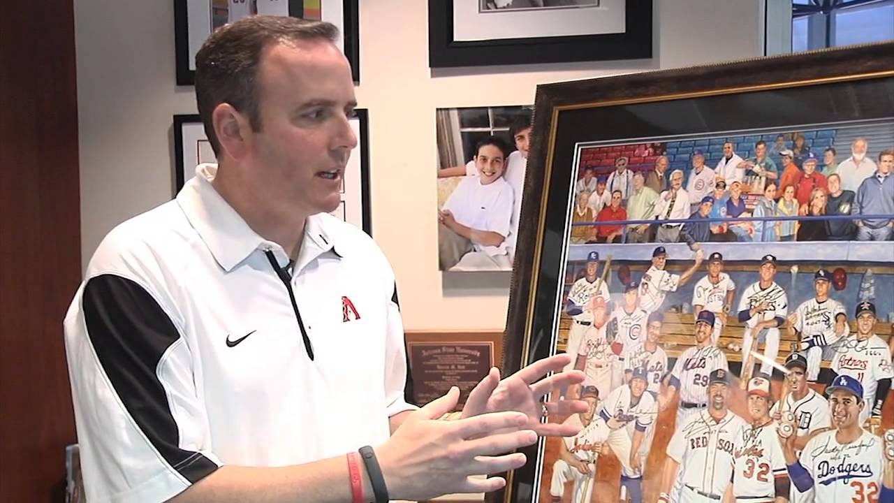 Derrick Hall signing the Jewish Baseball Print - www ...