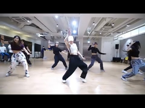 보아(BoA) - 'Eat You Up + Only One' 안무 영상 (202020 BoA Ver.)