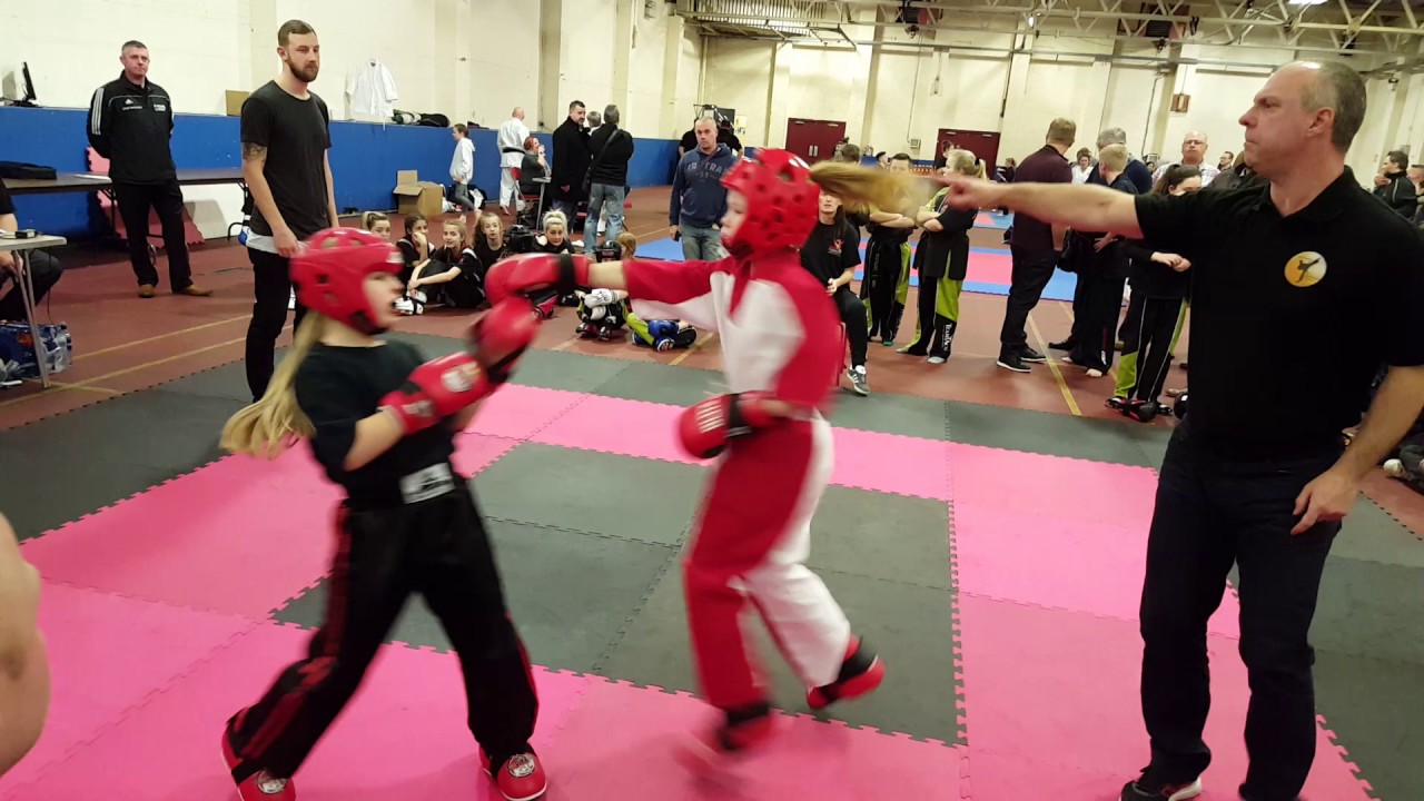 REVOLUTION WORKSOP 2017 TIANA ROBINSON FIGHT 1 - YouTube