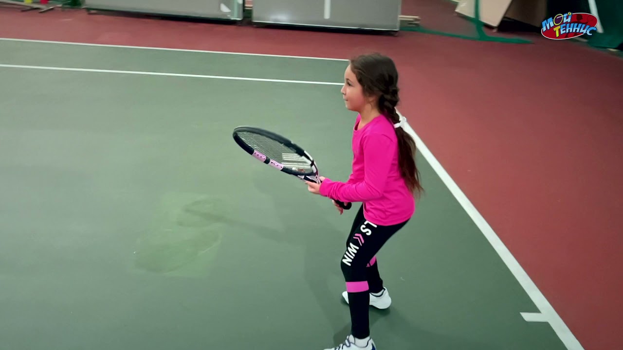 Kids forehand. Яркие моменты с тренировок, Карина Исаханян 7 лет. - YouTube