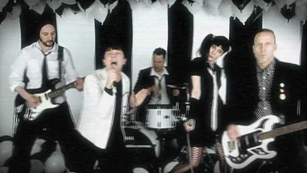 GARDEN GANG - Licence To Live (official & censored version) - YouTube