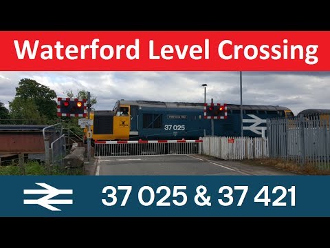 Waterford Level Crossing (37025 & 37421) - Aberdeen–Inverness line ...