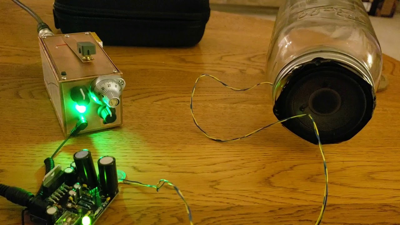 Homebrew QRP Transceiver on 40m - YouTube