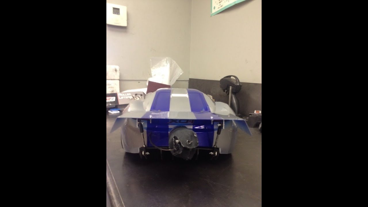 RC Parachute How To - YouTube