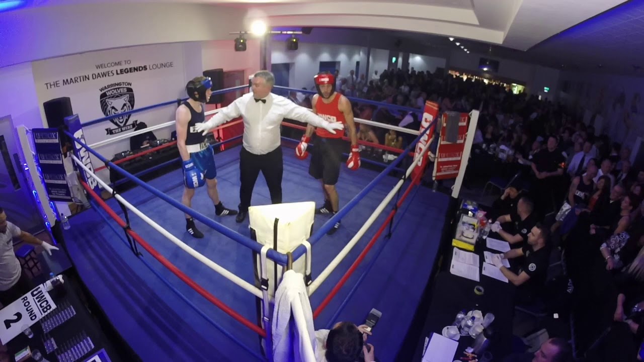 Ultra White Collar Boxing | Warrington | Disco Dave VS Daniel ...