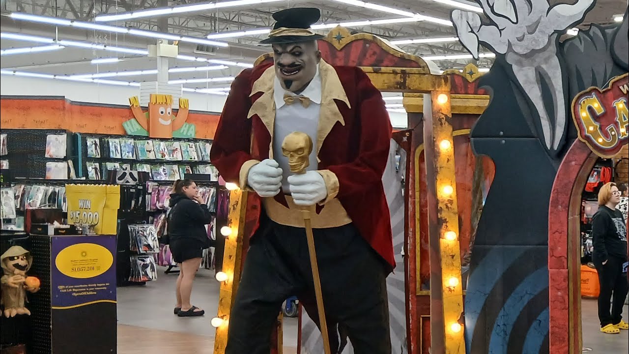 The Ringmaster, Spirit Halloween 2024 In-store demo. - YouTube