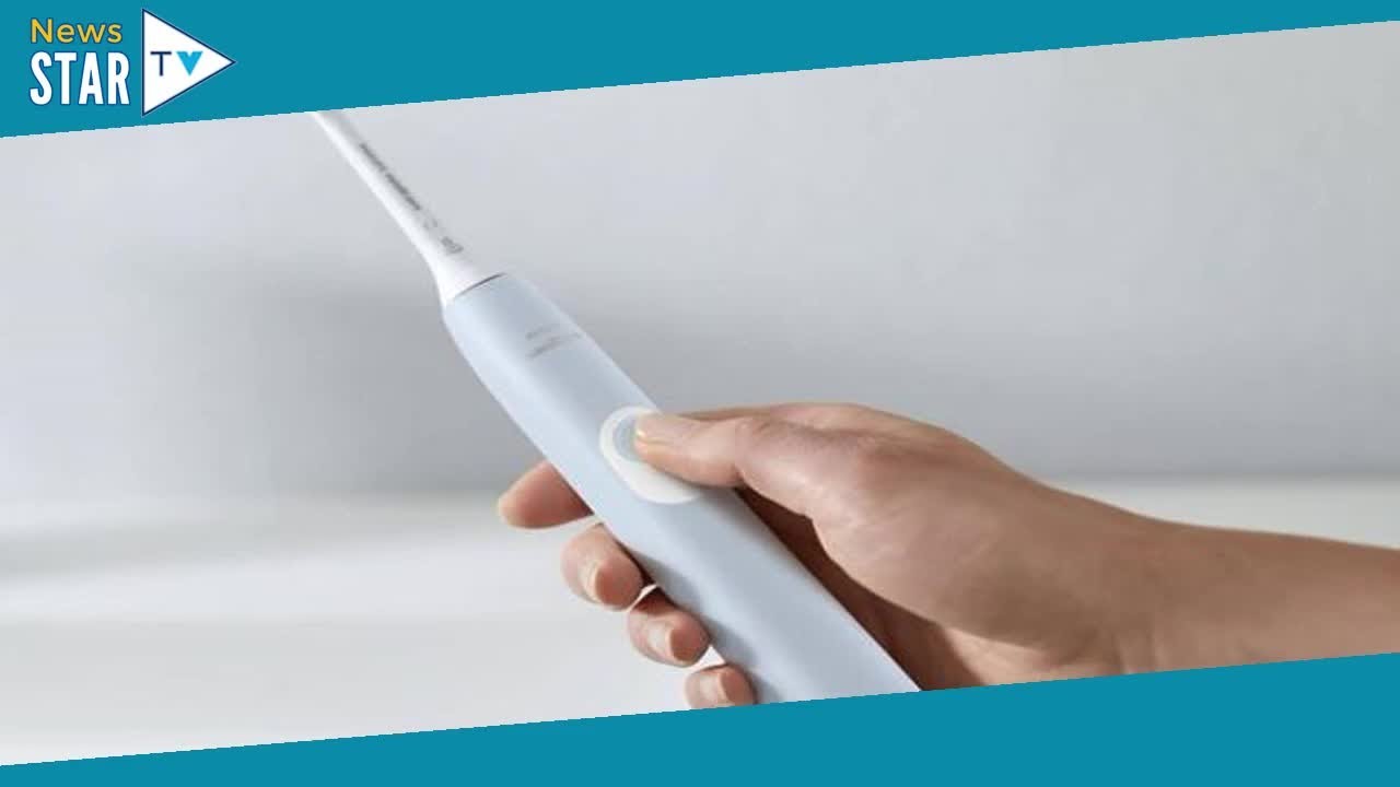 Amazon slashes off 50% Philips electric toothbrush that 'keeps plaque ...