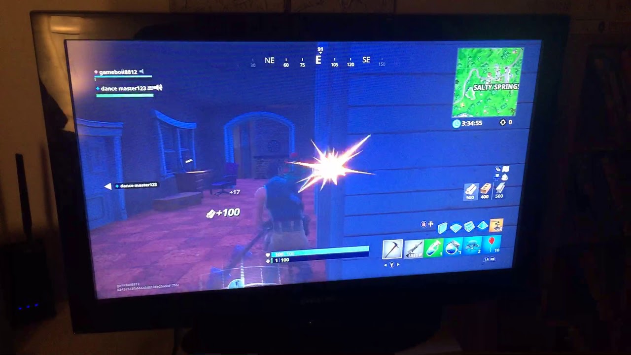 Kid playing fortnite - YouTube