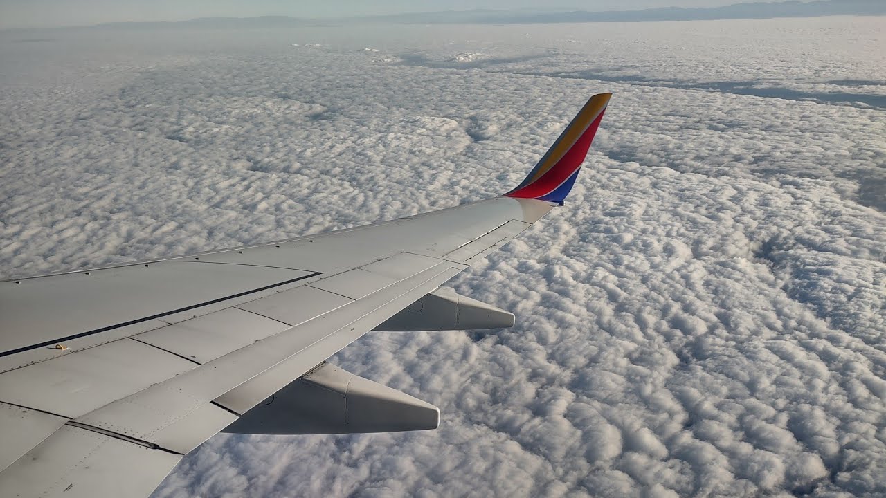 Southwest 737-700 Takeoff from SNA | Morning Flight - YouTube