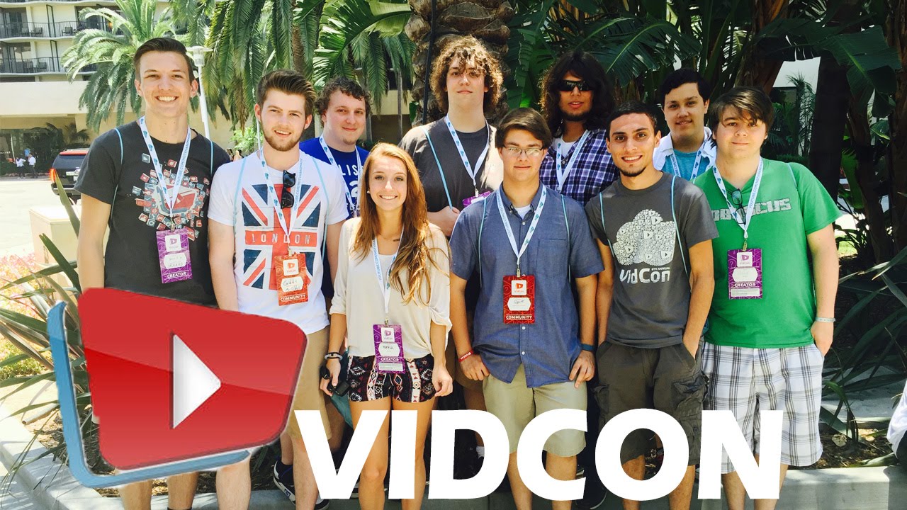 VidCon 2015 Vlog: Day 1 & 2 | The Crew, Disney, and the Beach! - YouTube
