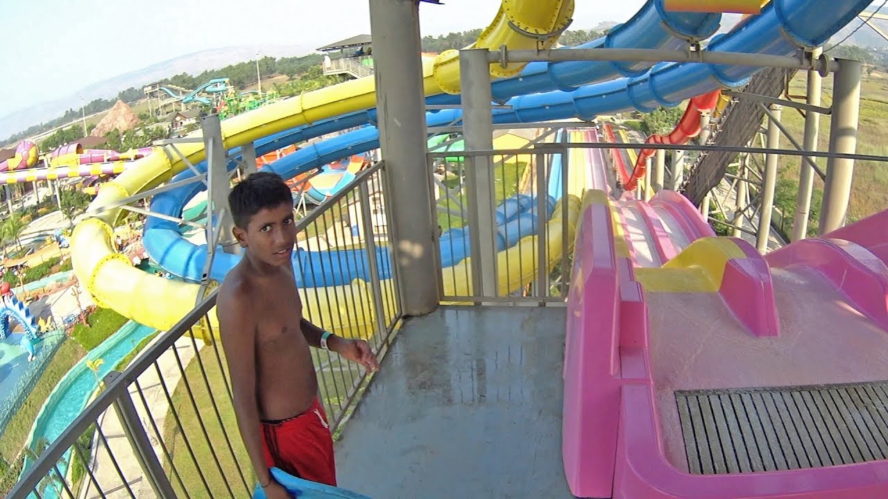 Mat Racing Slide at Wet N Joy Water Park - YouTube
