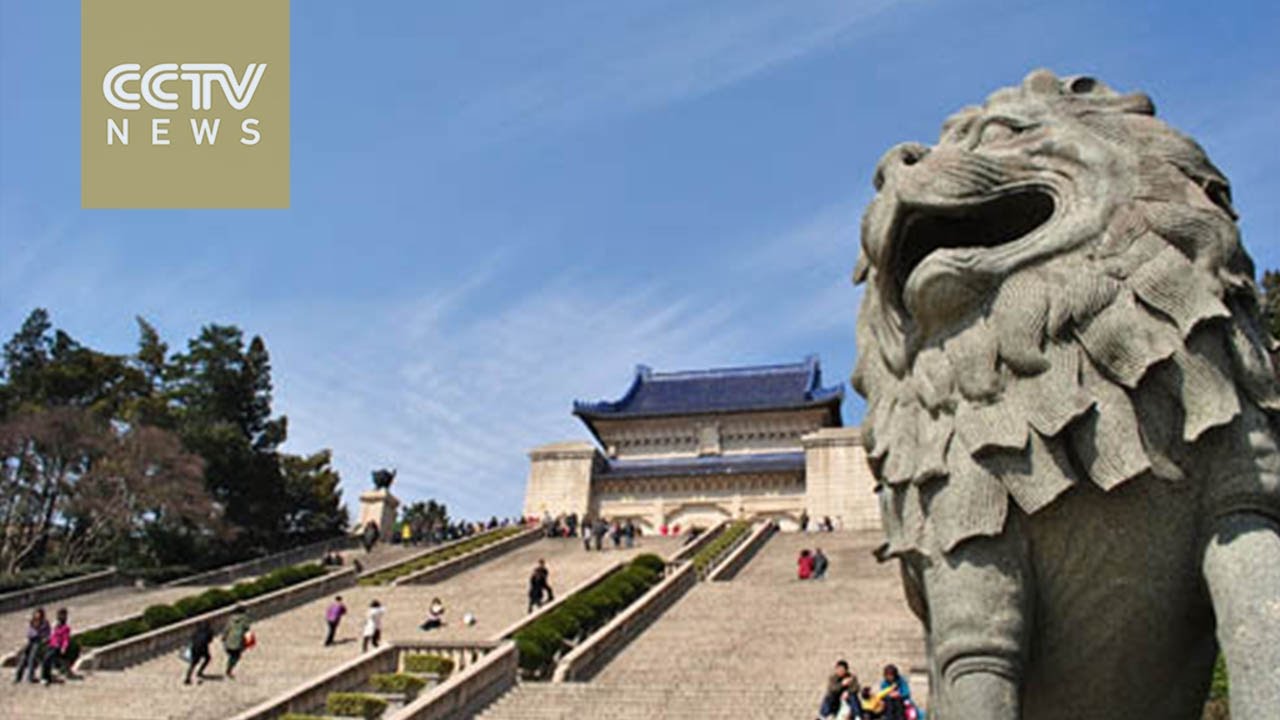 What did Kuomintang founder Sun Yat-sen contribute to the formation of ...
