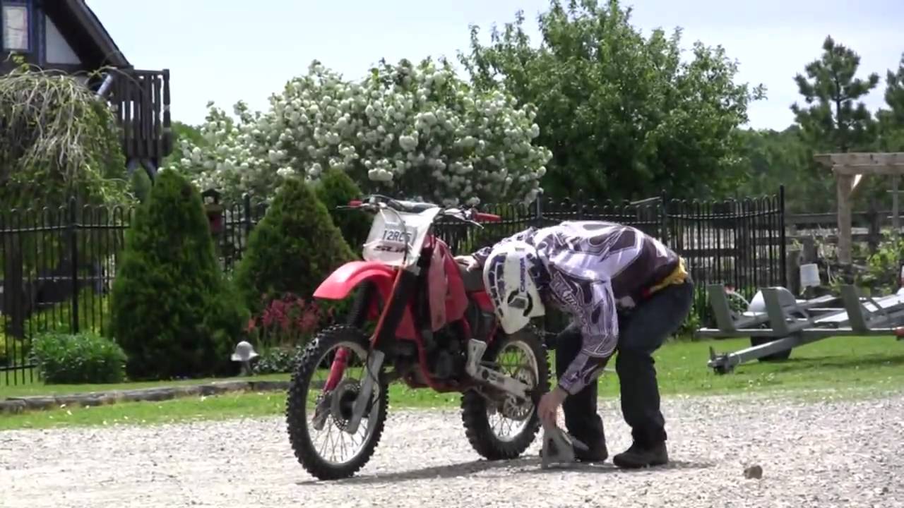 1989 Honda CR125R Walkaround and Ride - YouTube