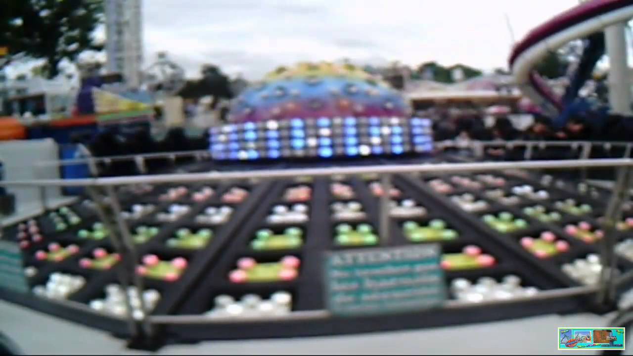 Moonraker on ride jour Foire du trone 2014 fr par spinfly - YouTube