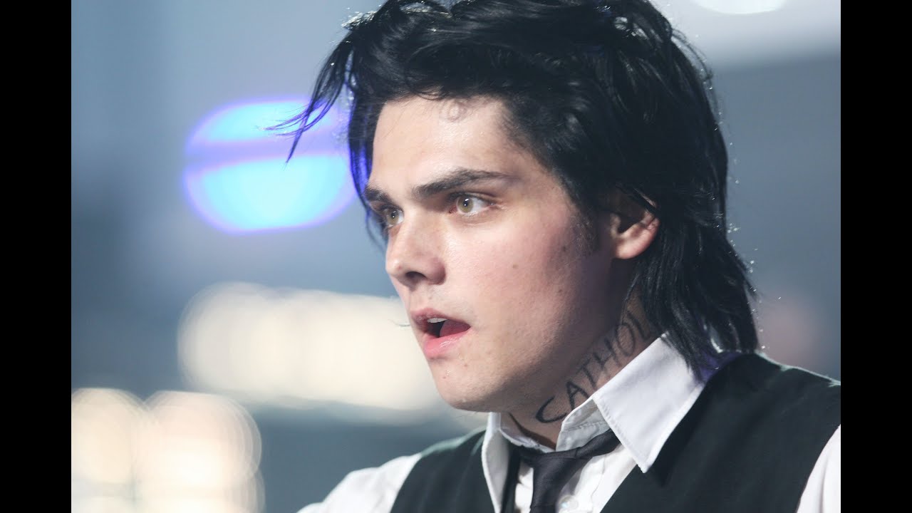 Painting Gerard Way with Watercolors - YouTube