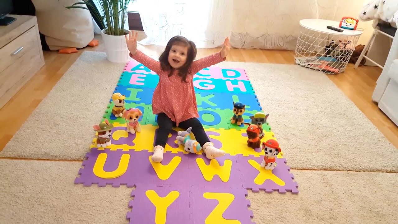 Paw Patrol Episode 2 - Learn The Alphabet - ABC Song - Play with Lia ...