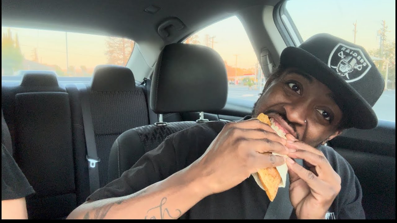 Jack in the Box Mummy Monster Taco - YouTube