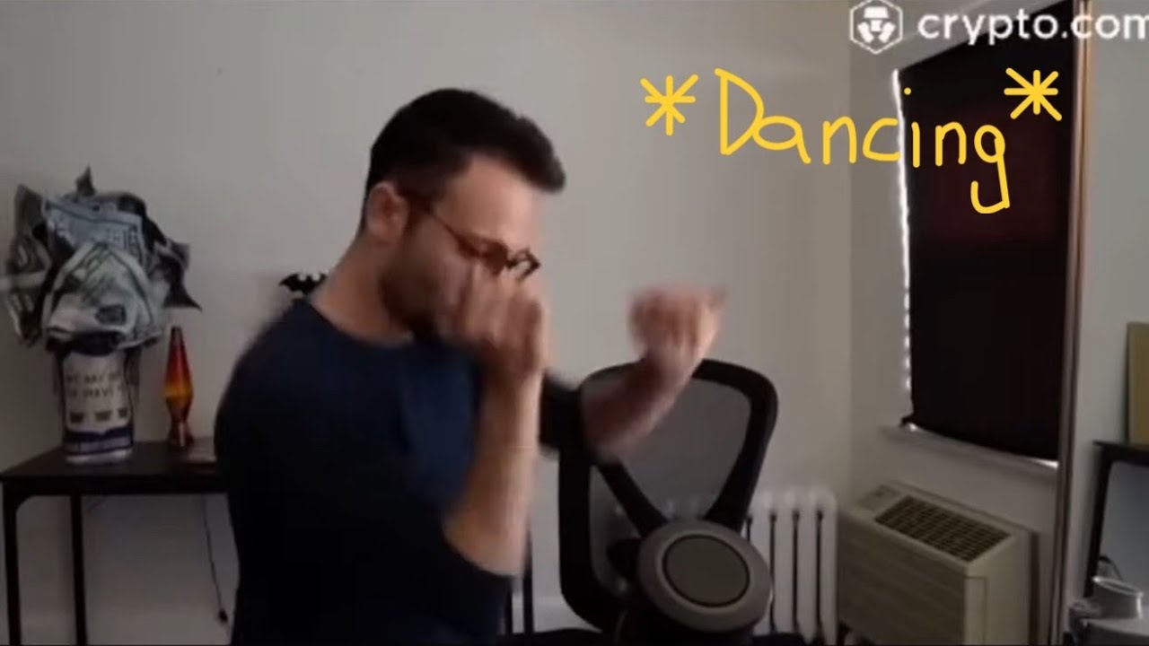 IM Levy Rozman Starts Dancing After Subscriber Sacs His Queeen…😮 - YouTube