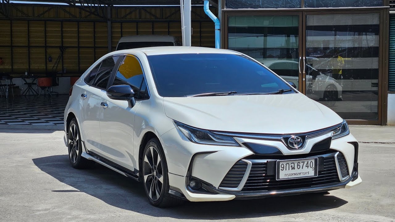 Toyota Altis 1.8 GR Sport A/T ปี2019 สีขาวมุก ไมล์73,355 ราคา 569,000 ...