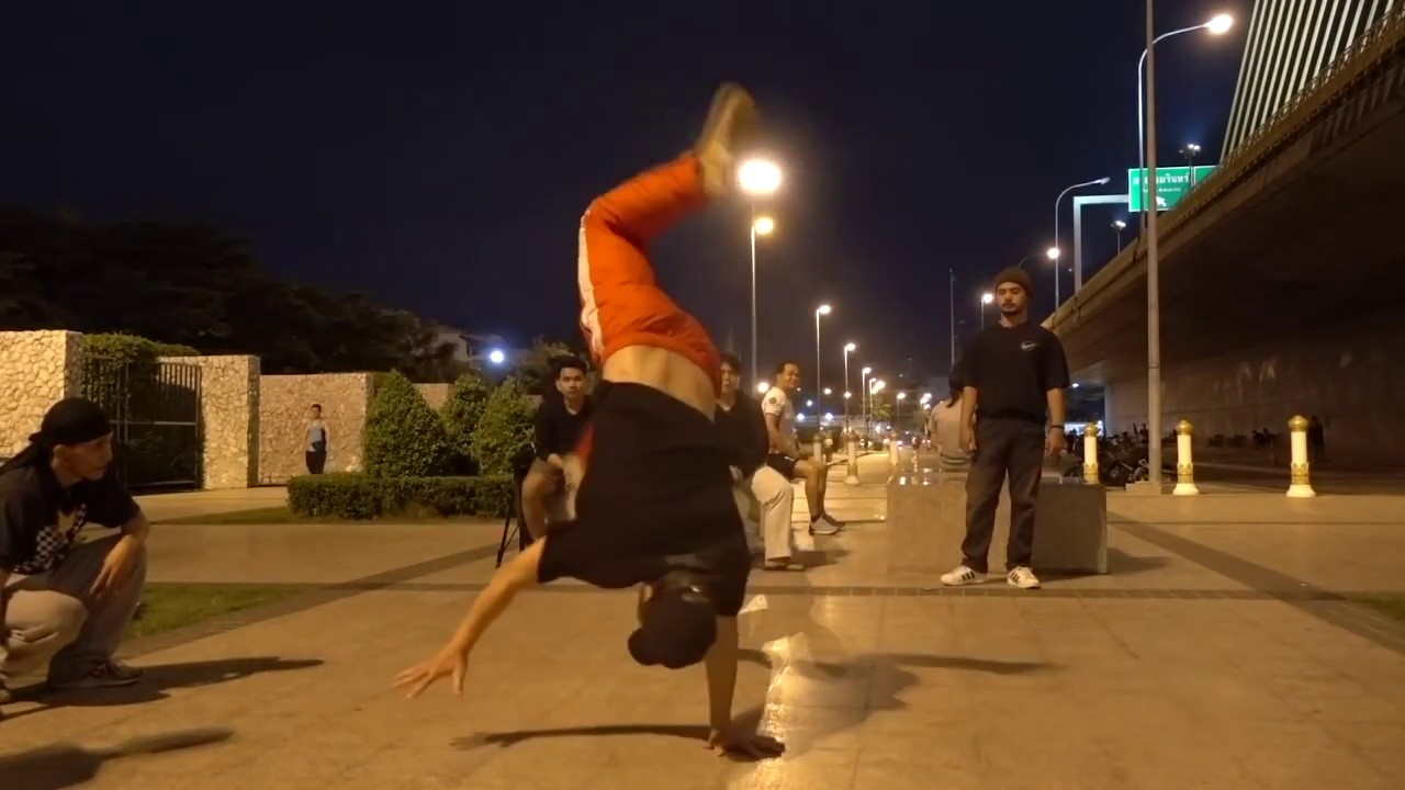 Bboy Bruce Lee street practice @ Thailand - YouTube
