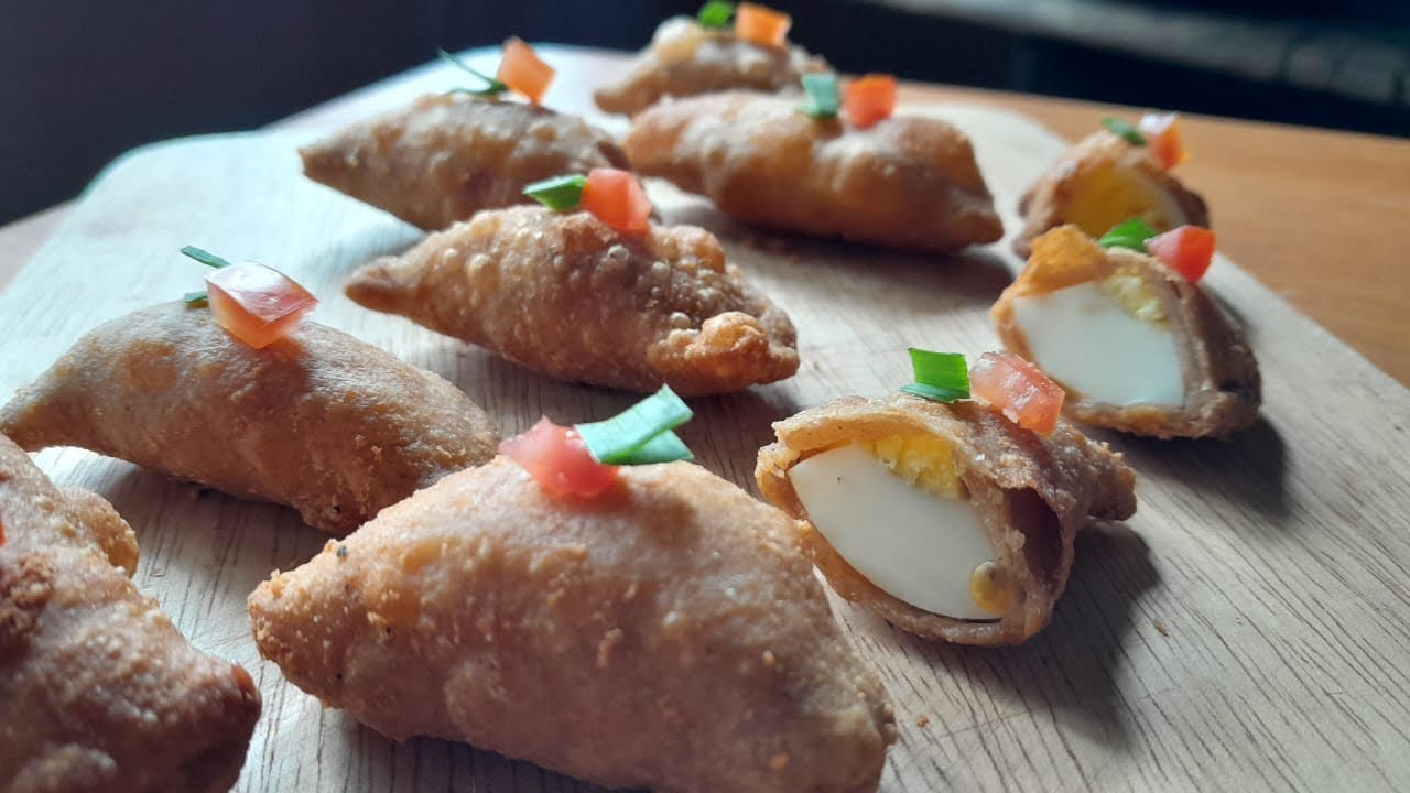 Egg and Cheese Patis with Atta Flour | Cooking Family 😋🥟 - YouTube